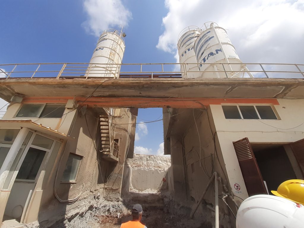 ΣΤΑΤΙΚΗ ΜΕΛΕΤΗ ΓΙΑ ΤΟΝ ΟΜΙΛΟ ΤΣΙΜΕΝΤΩΝ ΤΙΤΑΝ - DOMOS STRUCTURAL ...